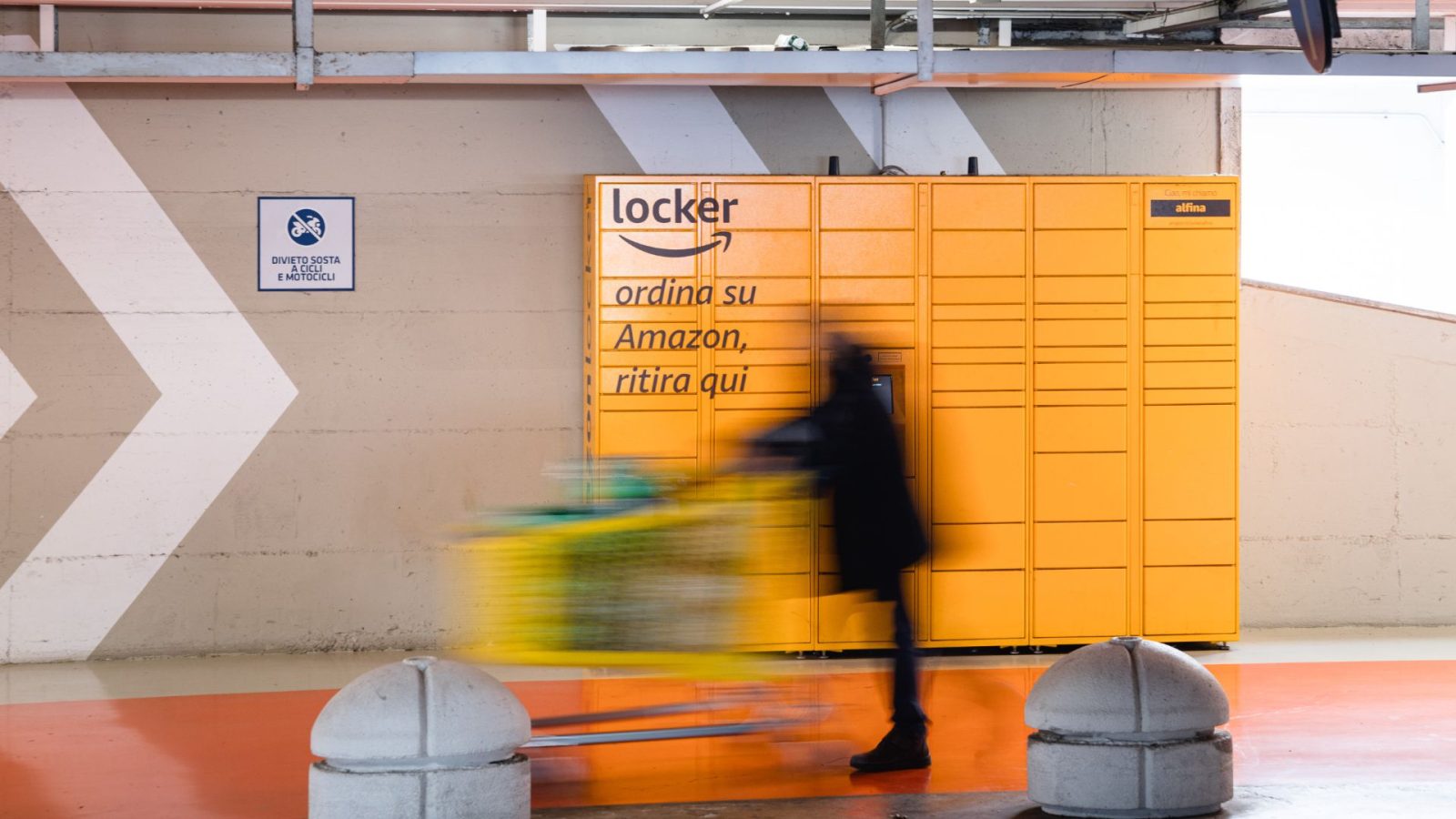 Bershka - Centro Commerciale Collestrada